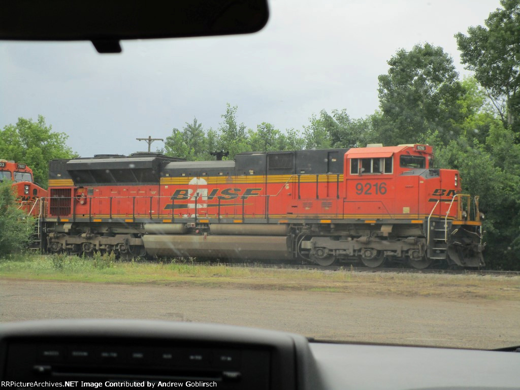 BNSF 9216